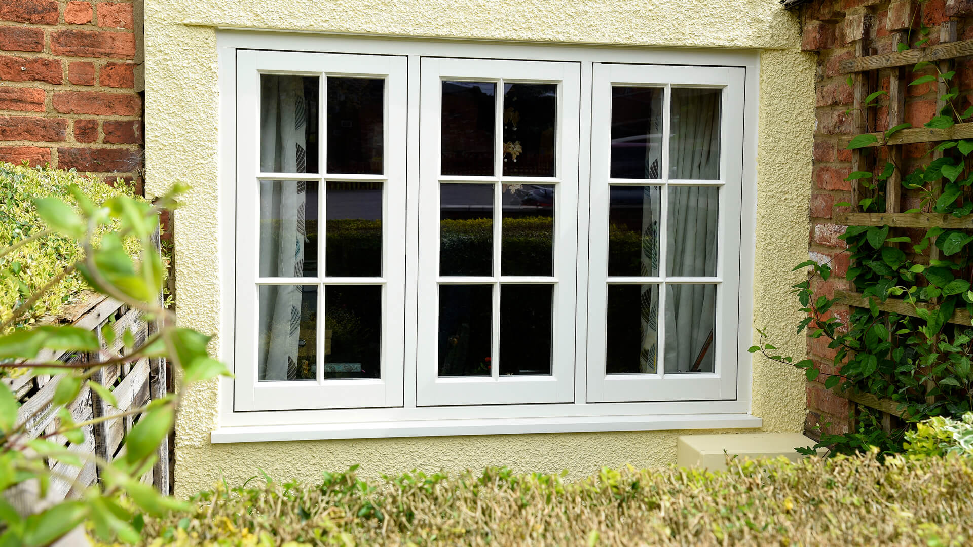 Timber Flush Windows Sussex & Kent | Wooden Flush Windows from County