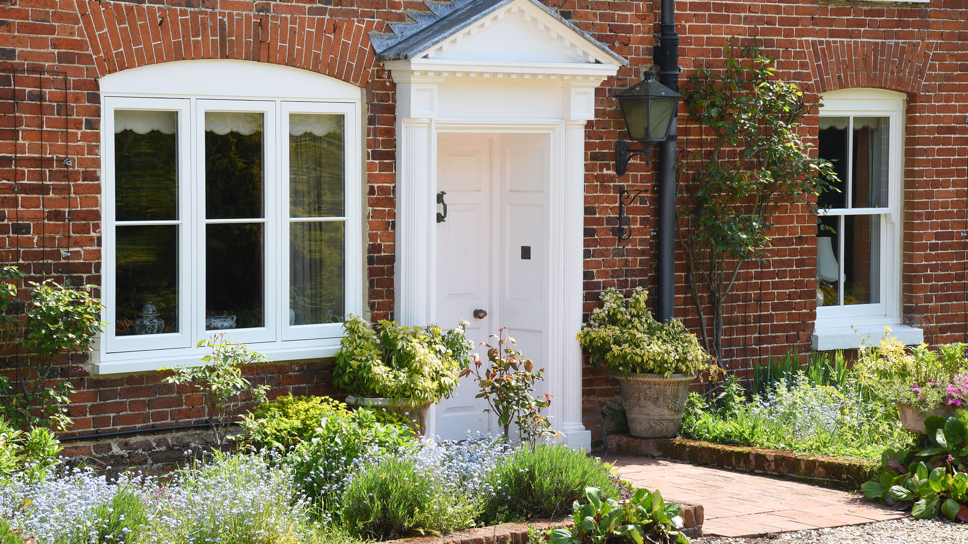 Timber Flush Windows Sussex & Kent | Wooden Flush Windows from County